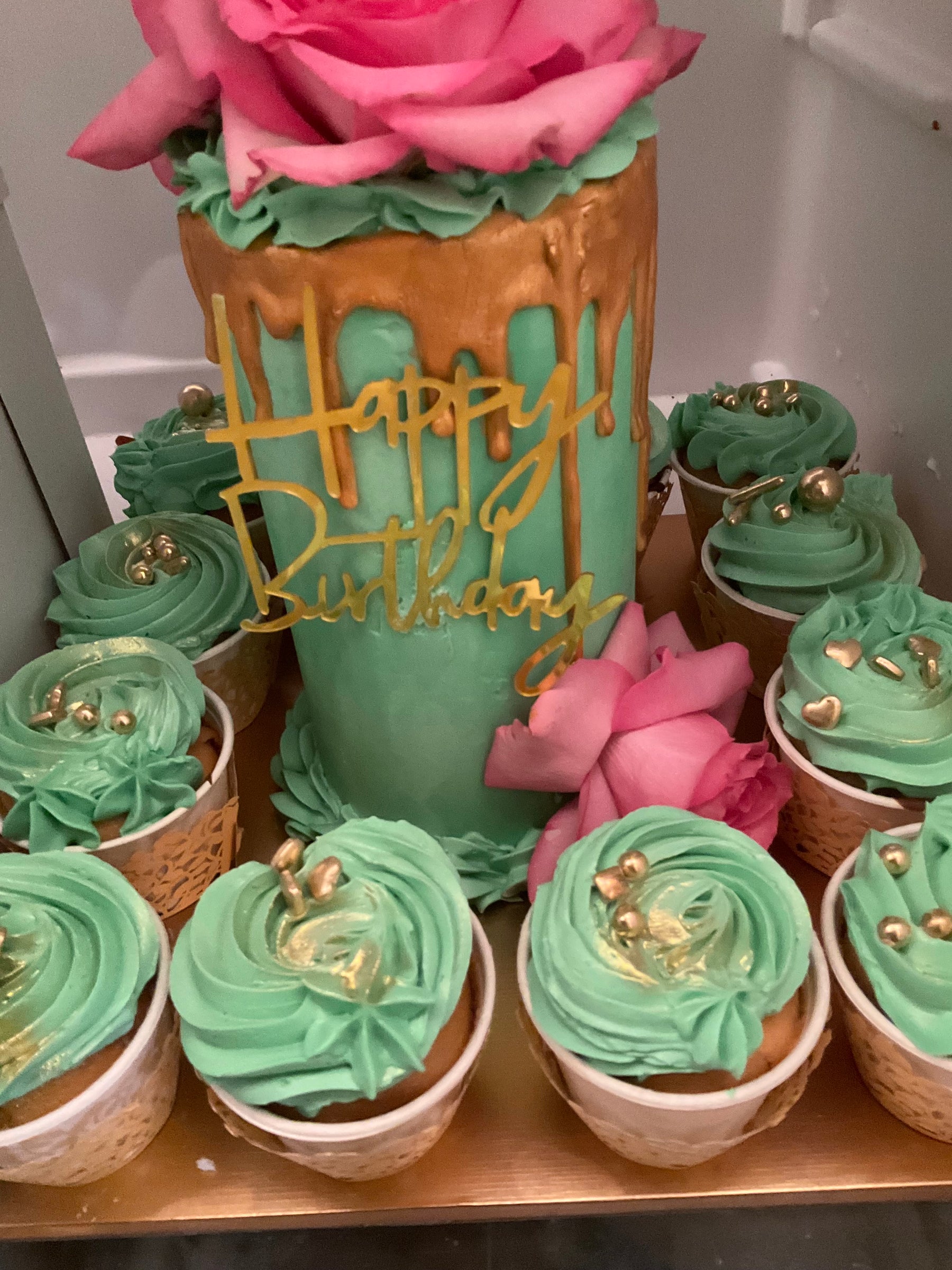 Let's Cake Your Day – cakemehappy.cakemagic